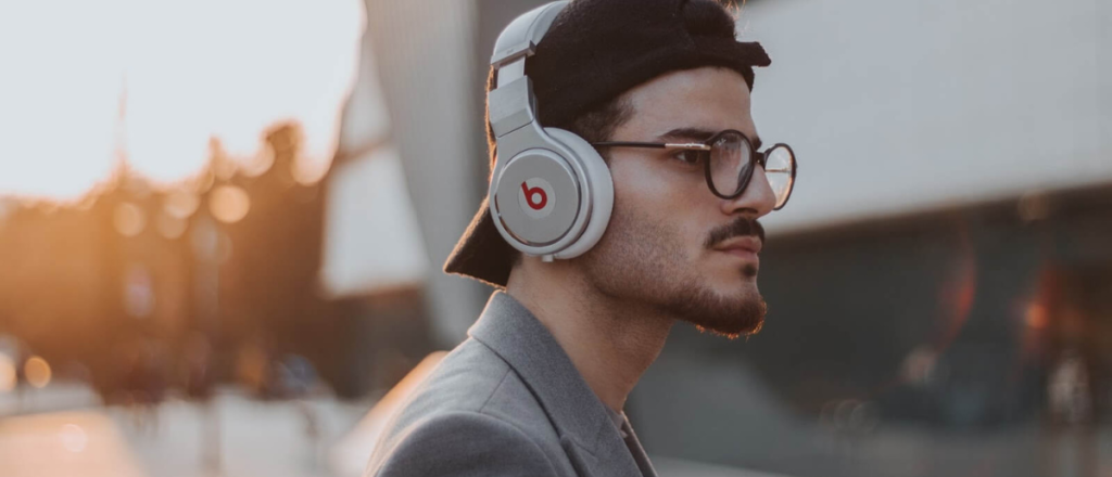 Best Noise-Canceling Wireless Headphones Reviewed - Techtonic